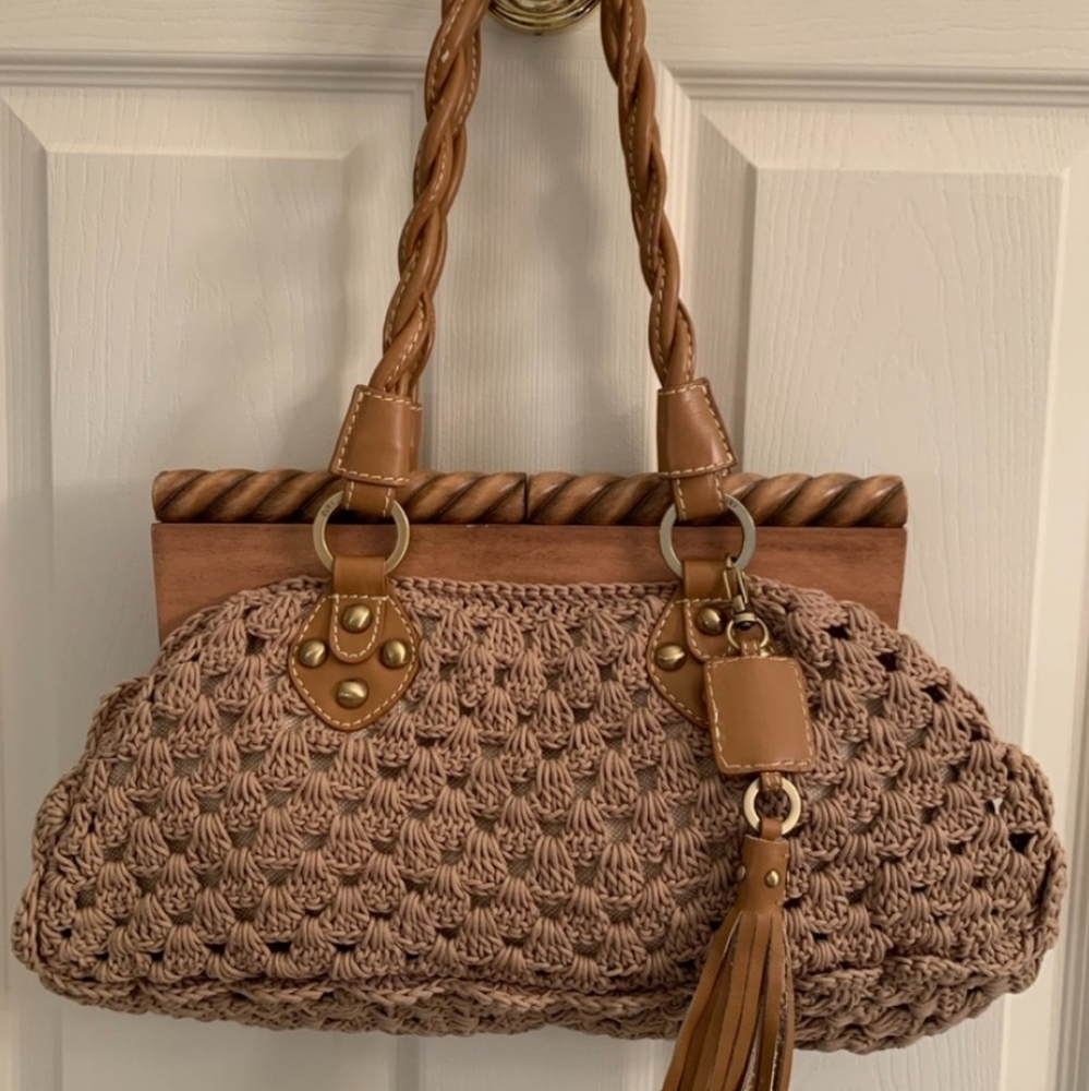 Raf Crochet & Wood Purse - Gem